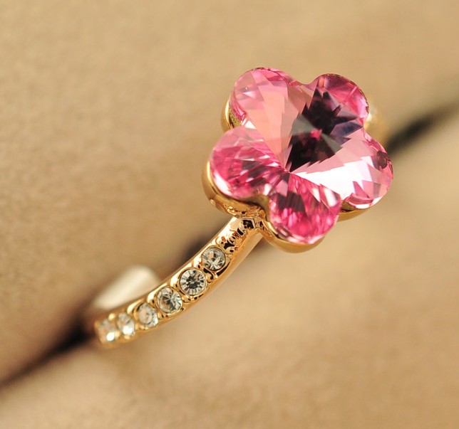 Women's Rhodium Plated Alloy Flower Shape Rhinestone Ring on Luulla