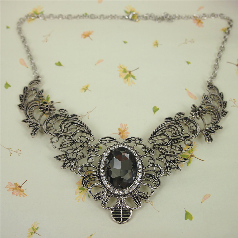 Fashion Necklace For Women Lace Cut Out Necklace With Big Gem Stone on ...