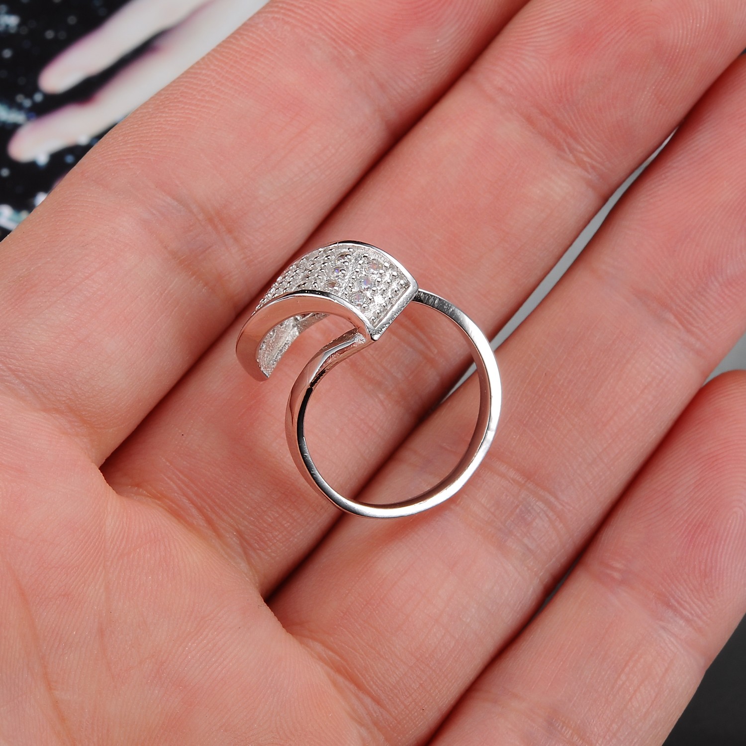 Women's Alloy Hunch-up Design Full Of Aaa High Quality Cz Upper Ring on ...